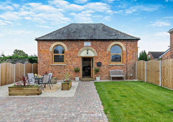 The Chapel - Kinsham - Tewkesbury