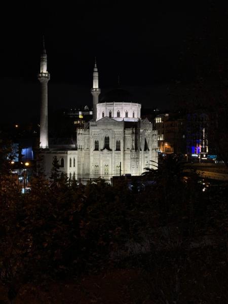 Aram Edessa Hotel - Başakşehir