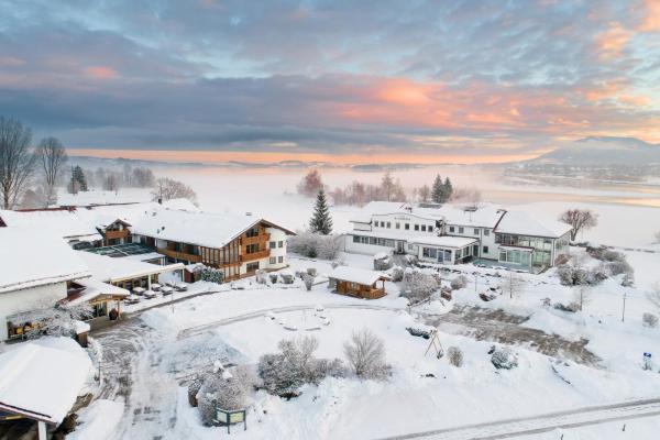 Hotel Sommer-haus Am See - Roßhaupten