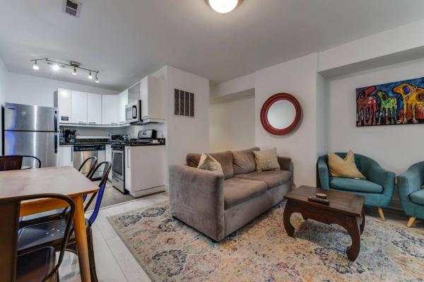 Charming 2bd1ba In Hip Area - Near Metro - Downtown, DC