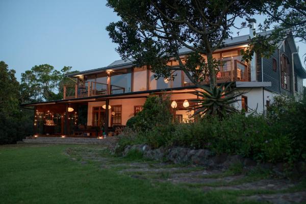 Moonshine On Whiskey Creek - Keurboomstrand
