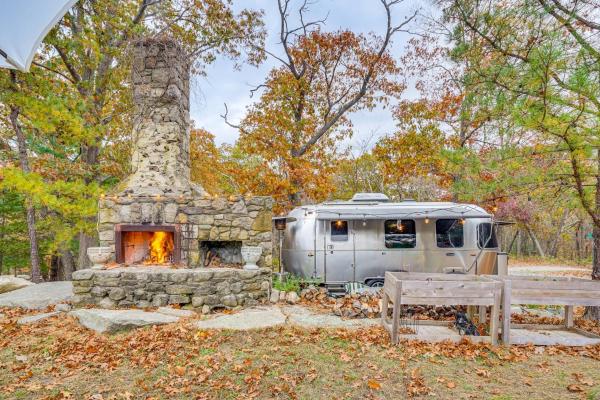 Airstream And Ocean View Unique Gloucester Getaway - Ipswich, MA
