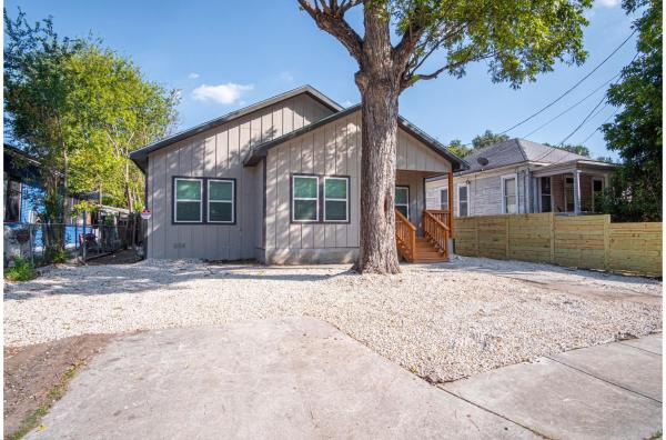 Urban Delight 4br3ba Near City Center - King William - San Antonio