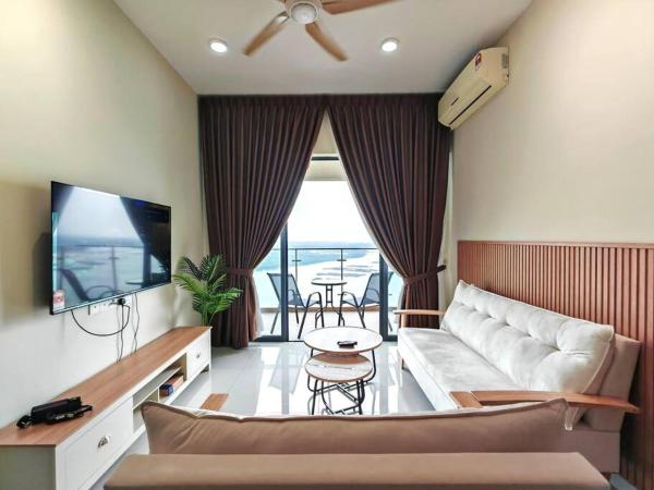 Kingsbay, Country Garden Danga Bay, Johor Bahru, Johor - Bukit Batok