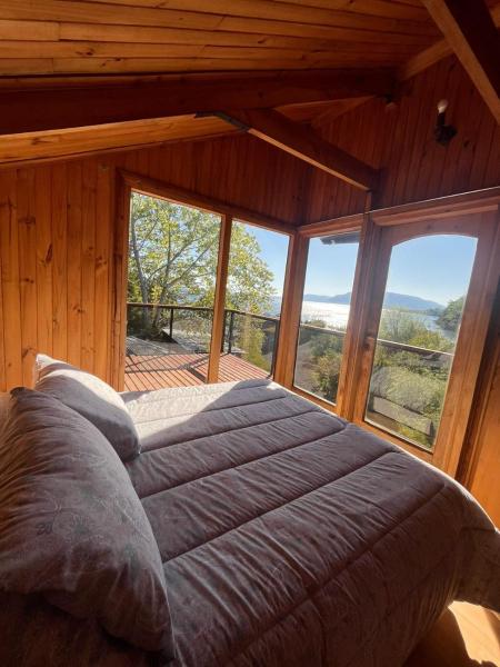 Escape To Our Cosy Wooden Cabin On Lake Calafquén - Los Ríos