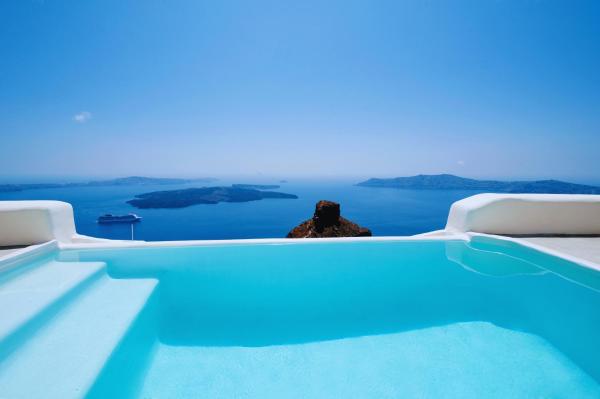 Kapari Natural Resort - Santorini