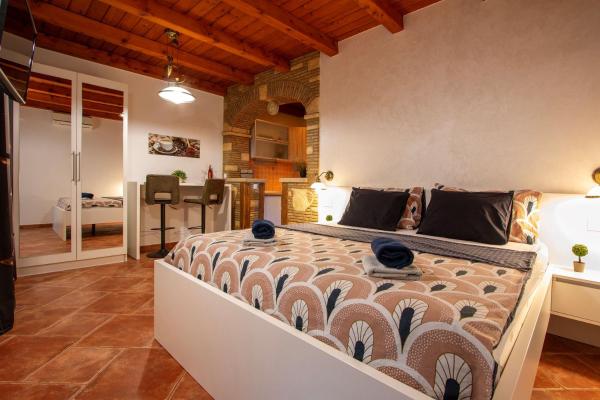 Studio Mateo - Bale