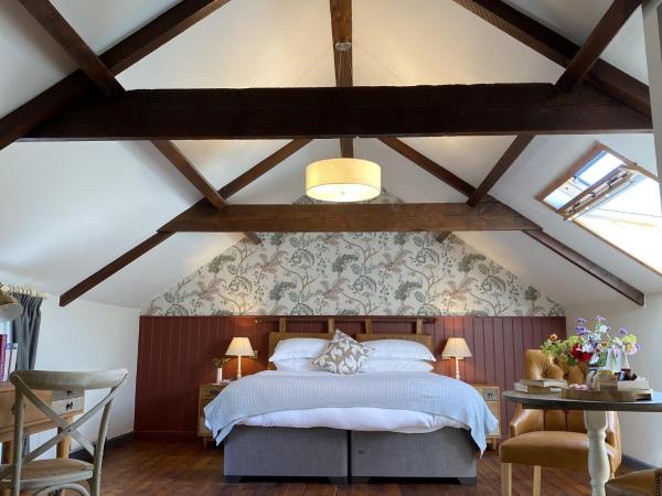The Countryman Inn - Lulworth Cove