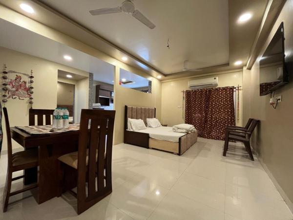 Shree Jee's House - Vrindavan