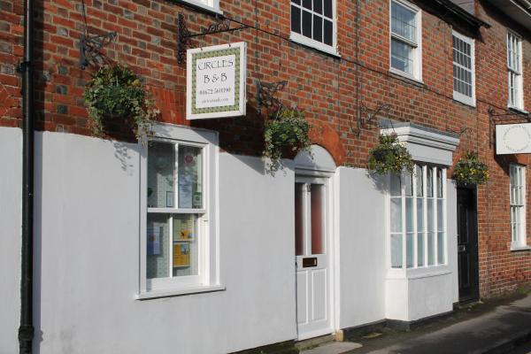 Circles Guest House - Marlborough