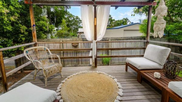 'Nelly's Hidden Cottage' - Bribie Island