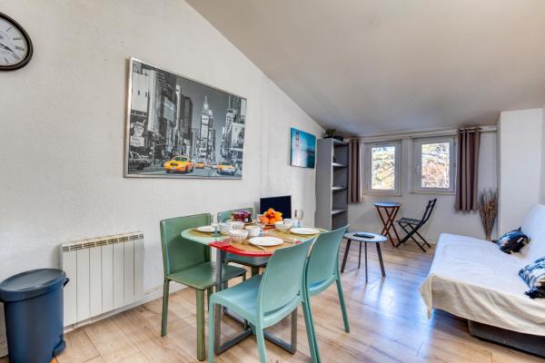 Appartement Sous Les Toits - Pézenas