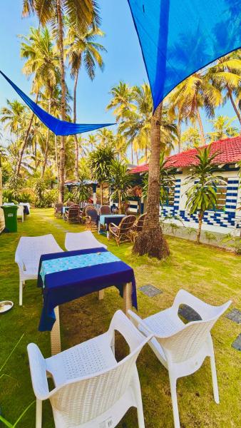 Garden Aroma Palolem, Beachside Hostel & Cafe Bar - Goa