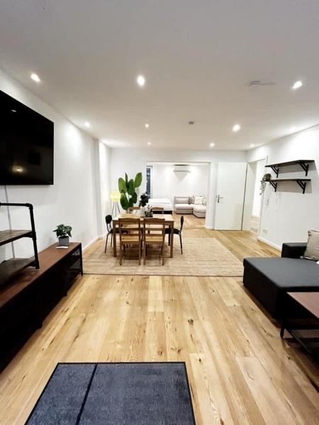 Spacious Apartment For 12 In Hamburg - Hamburg