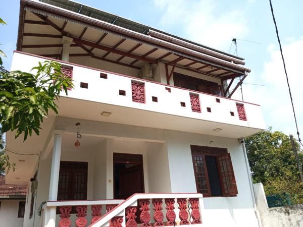 Kiyara Holiday Villa - Sri Lanka