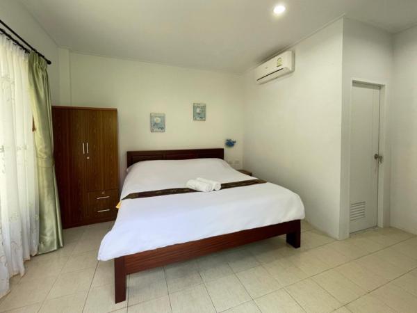 Surinbeach Double Room 102 - Thap Sakae