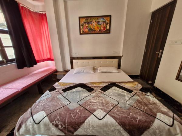 Noble Nest Homestay - Udaipur