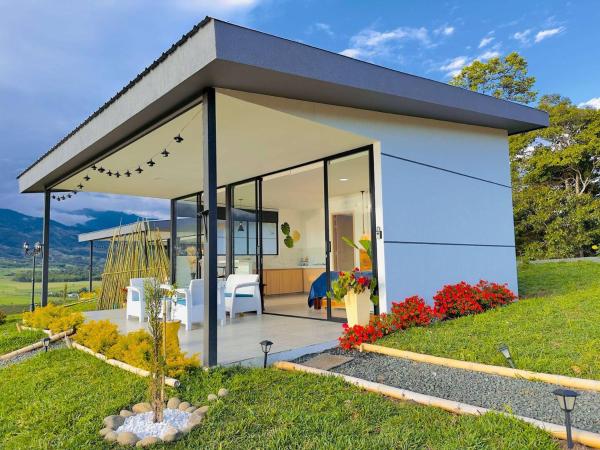 Cabañas En El Lago Calima - Calima