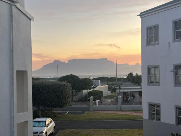 122 Big Bay Beach Club - Cape Town