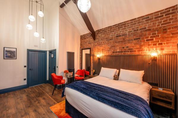 The Old Lyric Hall - A St David Aparthotel - Barrow-in-Furness
