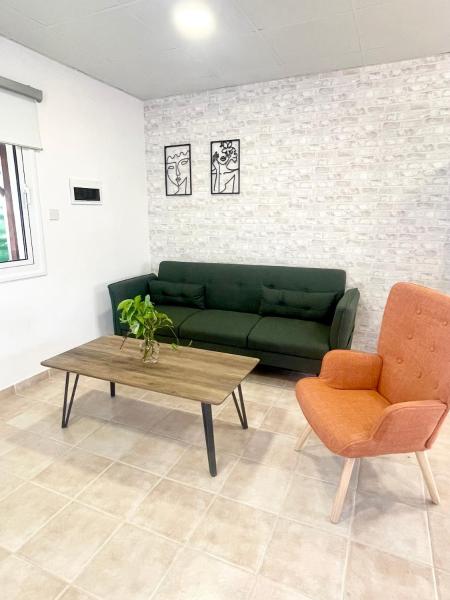 Cosy Refurbished Apt City Centre - Limassol