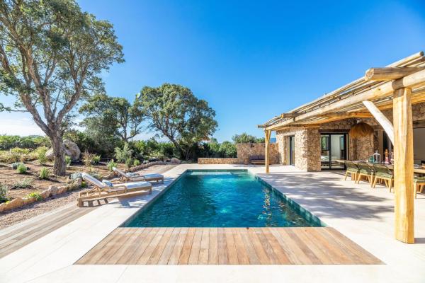 Bergerie Luxe Moderne Lou Terra - Figari