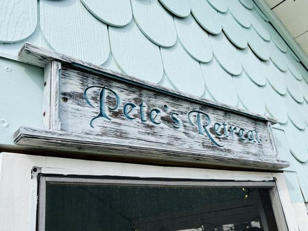 Petes Retreat - Walk To Downtown - Cedar Key, FL