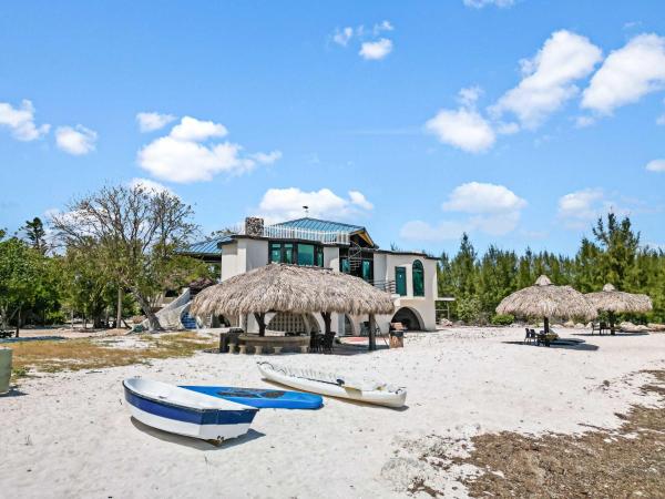 Star Room At Barnacle Resort - Long Beach, Big Pine Key