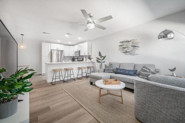 Newly Renovated Condo In Apollo Beach - Apollo Beach, FL