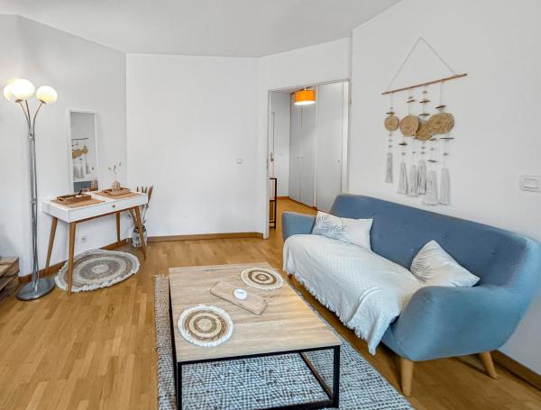 Studio Cosy Avec Smart Tv & Wi-fi - Le Plessis-Robinson