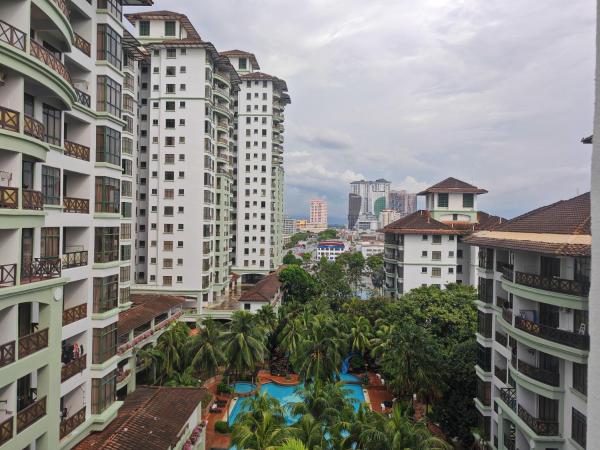 Urban Oasis Retreat - Malakka