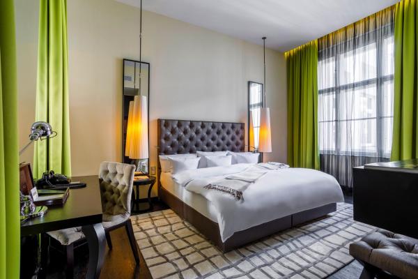 Hotel Zoo Berlin - Berlin