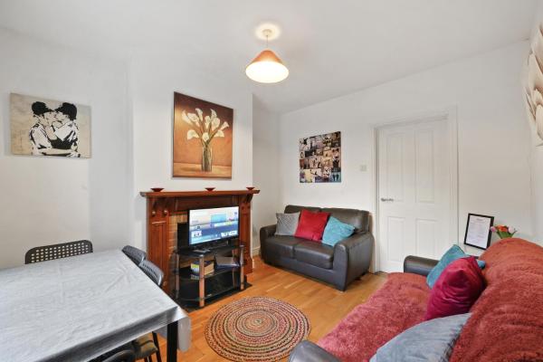 20 Percent Off Ground Floor 2 Bed Apt Perfect For Contractors & Leisure Stays By Av Stays Maidstone - Maidstone