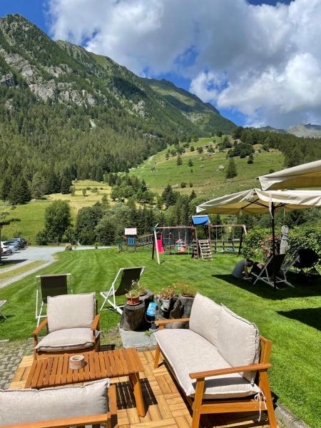 Mi Casa Tu Casa - Chamois