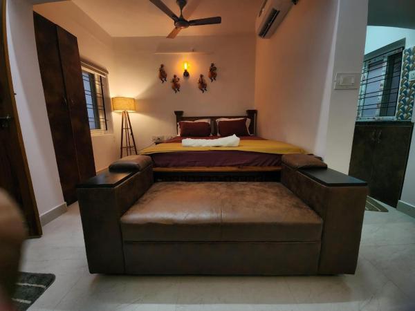 The Little Cabana Beach Stay - Mahabalipuram