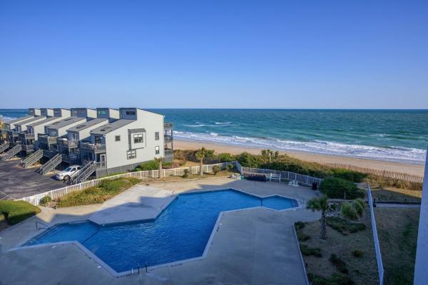 Oceanfront Resort - Swimming Pool - Tennis - North Topsail Beach, NC