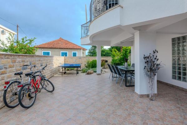 House Lucic - Privlaka