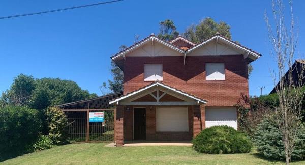 Casa De Playa Los Acantilados - Mar Del Plata - Mar del Plata
