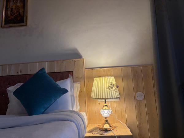 Urban Wave 2bed Rooms By Vanasthali - Kalka