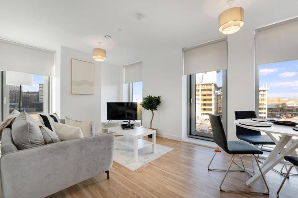 New! 2br In Media City - Salford
