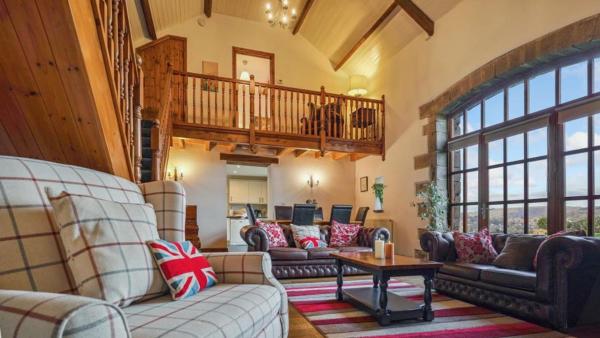 Countryside Barn Cottage - Swansea, UK