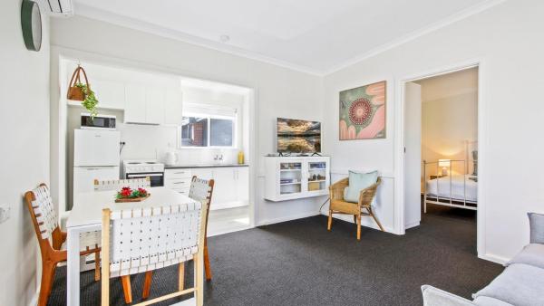 Beach Trail Retreat - Lakes Entrance