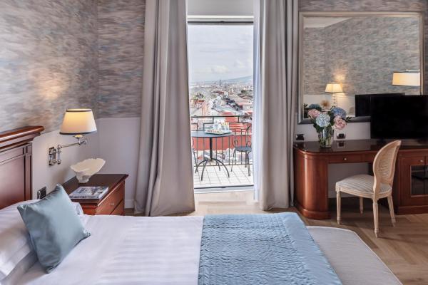Starhotels Terminus - Naples