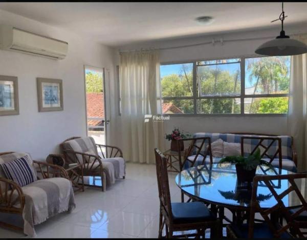 Apartamento Com 4 Quartos, Uma Quadra Da Praia Enseada, Guarujá - Guarujá