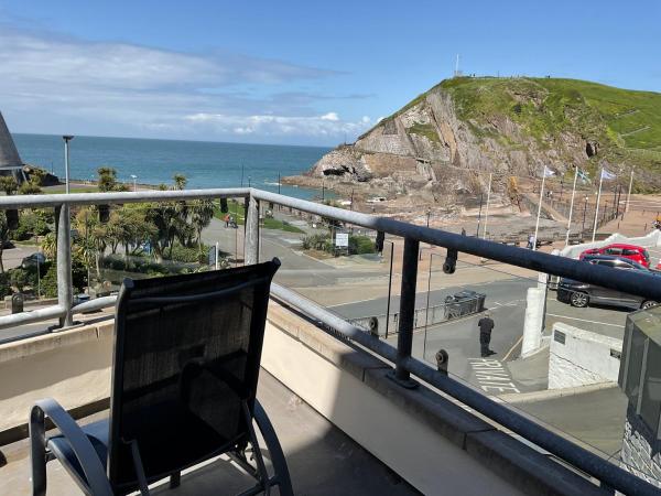 2 Bed Ilfracombe Seafront Apartment With Stunning Views - Hele Bay