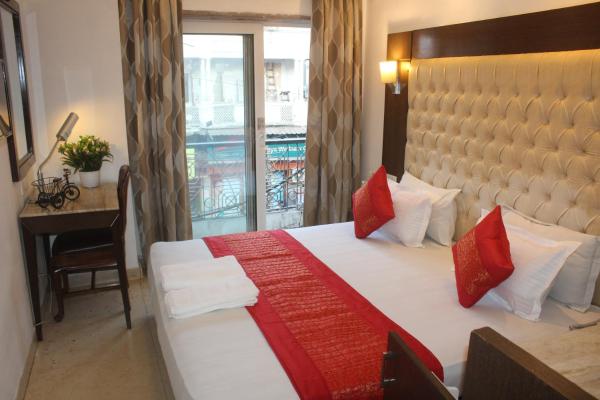 Hotel Metropolis Tourist At Near Ramakrishna Ashram Marg Metro Station - New Delhi