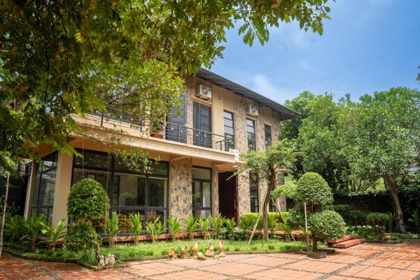 Four Seasons Villa - Aéroport Hanoi - Nội Bài (HAN)