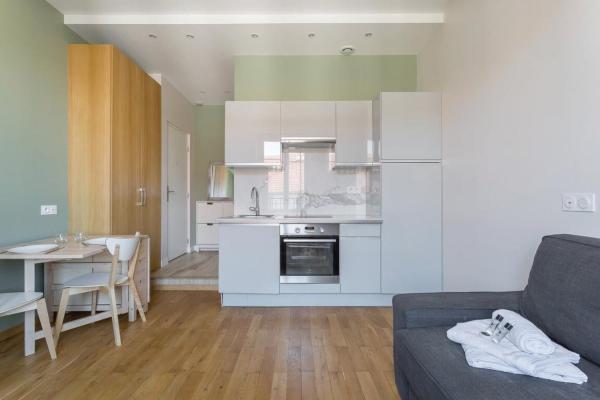 Hamac Suites - Monplaisir Fully Equipped Studio-2p - Saint-Symphorien-d'Ozon