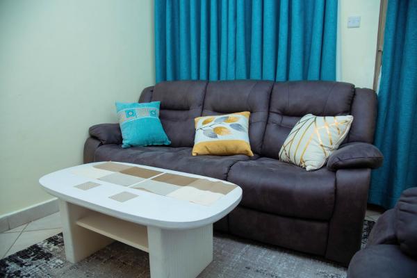 Pete's Serene Suite - One Bedroom - Nairobi