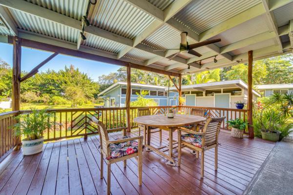 Keaau Apartment On Beautiful Acre With Pool And Deck! - Keaau, HI